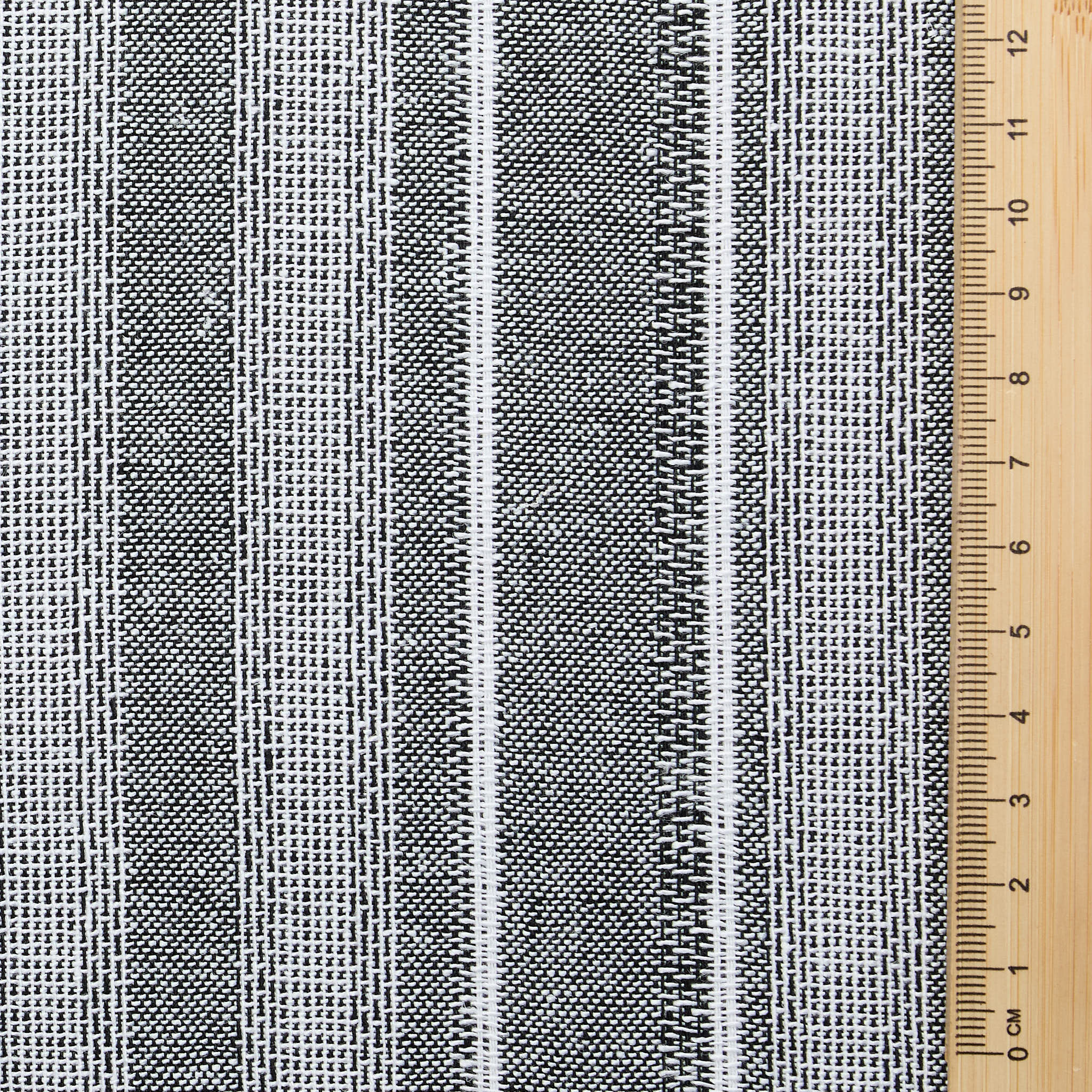 Designed Loose Weaving Stripe - White/ Black - Circular Sourcing